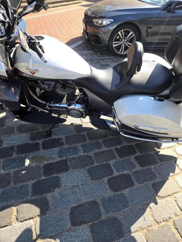 White Victory Cross Country 2016 in Klaipeda, with an engine capacity of 1.73 L and mileage of 41 thousand km for 11000 €, photo 9 on AUTOMOTO.COM.LV