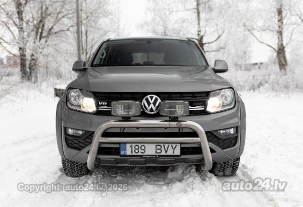 Smilšu krāsa Volkswagen Amarok 2017 Tallina, ar dzinēja tilpumu 3.00 L un nobraukumu 319 tūkst. km par 12490 €, foto 2 vietnē AUTOMOTO.COM.LV