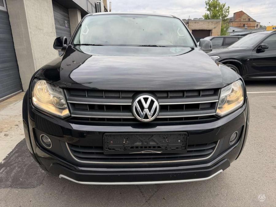 Melns Volkswagen Amarok 2010 Šauļi, ar dzinēja tilpumu 2.00 L un nobraukumu 250 tūkst. km par 7800 €, foto 3 vietnē AUTOMOTO.COM.LV
