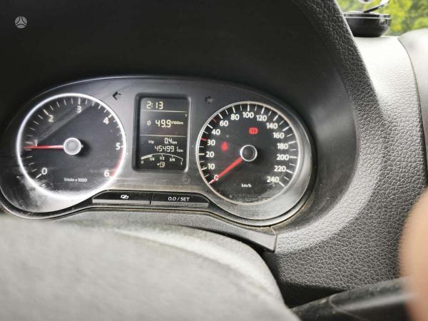 Black Volkswagen Amarok 2011 in Kaunas, with an engine capacity of 2.00 L and mileage of 455 thousand km for 5999 €, photo 9 on AUTOMOTO.COM.LV
