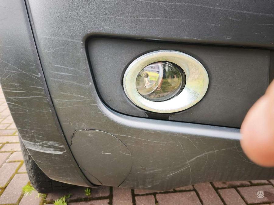 Melns Volkswagen Amarok 2011 Kauņa, ar dzinēja tilpumu 2.00 L un nobraukumu 455 tūkst. km par 5999 €, foto 23 vietnē AUTOMOTO.COM.LV