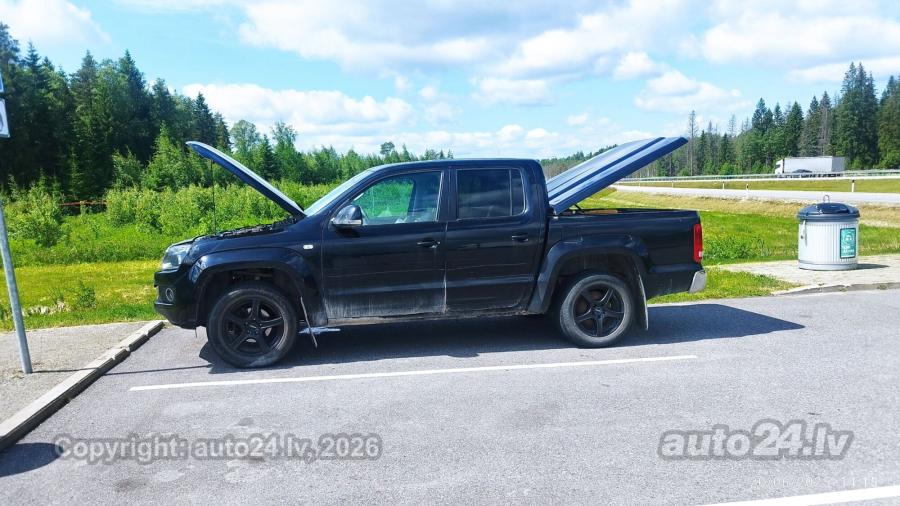 Melns Volkswagen Amarok 2011 Tallina, ar dzinēja tilpumu 2.00 L un nobraukumu 0 tūkst. km par 4000 €, foto 1 vietnē AUTOMOTO.COM.LV