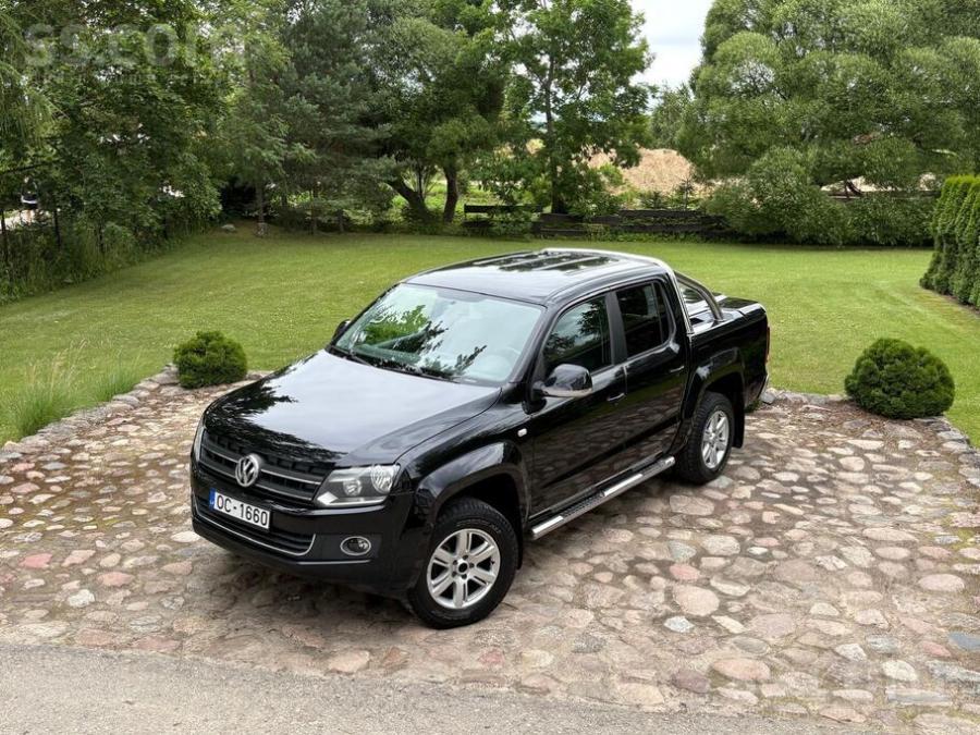 Black Volkswagen Amarok 2012 in Saldus, with an engine capacity of 2.00 L and mileage of 212 thousand km for 11450 €, photo 20 on AUTOMOTO.COM.LV