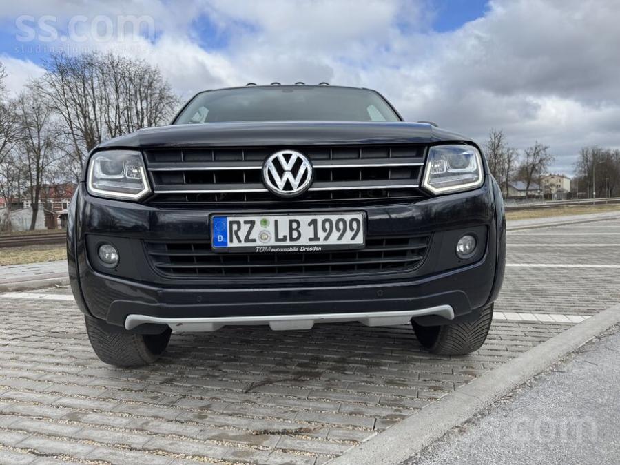 Melns Volkswagen Amarok 2015 Cēsis, ar dzinēja tilpumu 2.00 L un nobraukumu 259 tūkst. km par 16800 €, foto 5 vietnē AUTOMOTO.COM.LV