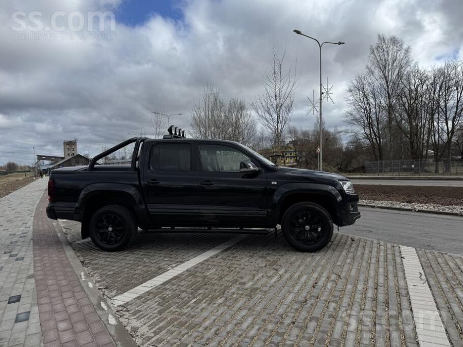 Melns Volkswagen Amarok 2015 Cēsis, ar dzinēja tilpumu 2.00 L un nobraukumu 259 tūkst. km par 16800 €, foto 8 vietnē AUTOMOTO.COM.LV