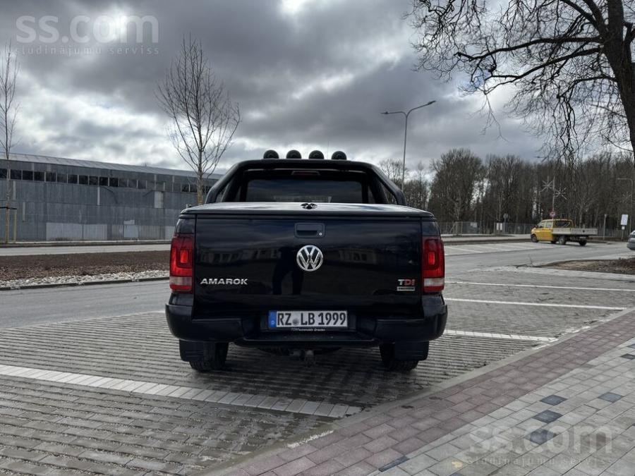 Melns Volkswagen Amarok 2015 Cēsis, ar dzinēja tilpumu 2.00 L un nobraukumu 259 tūkst. km par 16800 €, foto 10 vietnē AUTOMOTO.COM.LV