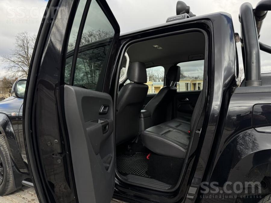 Melns Volkswagen Amarok 2015 Cēsis, ar dzinēja tilpumu 2.00 L un nobraukumu 259 tūkst. km par 16800 €, foto 14 vietnē AUTOMOTO.COM.LV