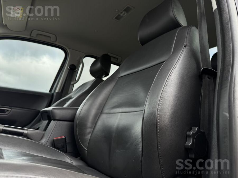 Melns Volkswagen Amarok 2015 Cēsis, ar dzinēja tilpumu 2.00 L un nobraukumu 259 tūkst. km par 16800 €, foto 29 vietnē AUTOMOTO.COM.LV