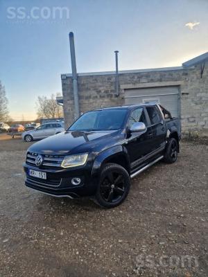 Black Volkswagen Amarok 2015 in Kuldiga, with an engine capacity of 2.00 L and mileage of 256 thousand km for 16800 €, photo  on AUTOMOTO.COM.LV
