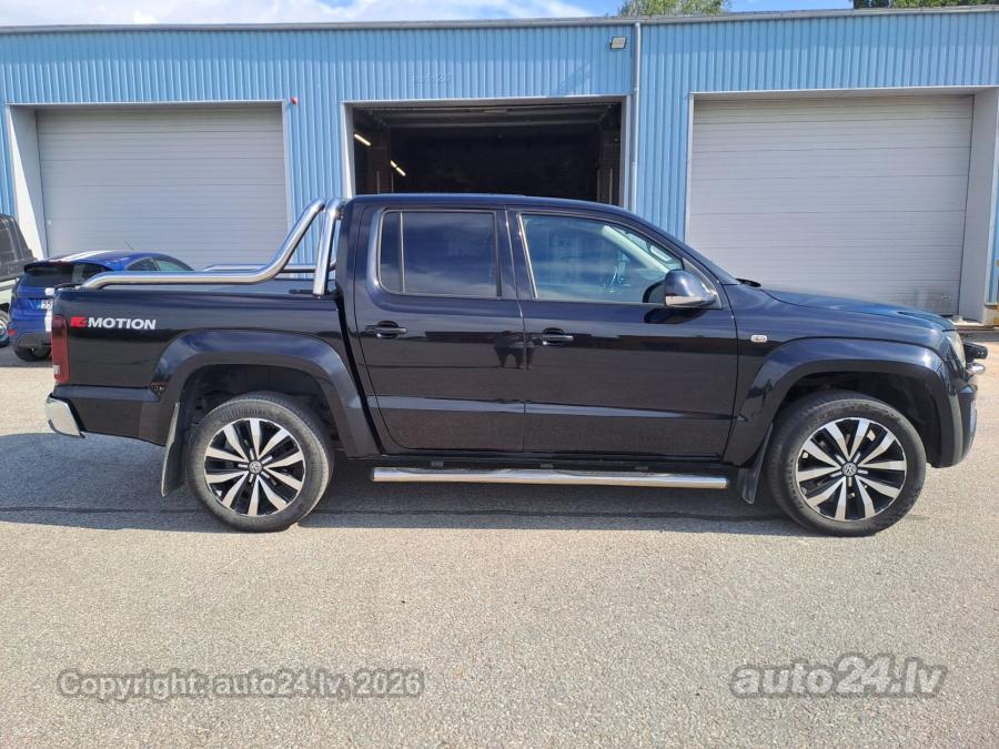 Black Volkswagen Amarok 2016 in Tallinn, with an engine capacity of 3.00 L and mileage of 256 thousand km for 20000 €, photo 4 on AUTOMOTO.COM.LV