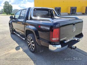 Black Volkswagen Amarok 2016 in Tallinn, with an engine capacity of 3.00 L and mileage of 256 thousand km for 20000 €, photo 7 on AUTOMOTO.COM.LV