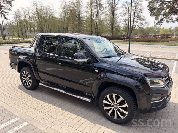 Melns Volkswagen Amarok 2016 Ventspils, ar dzinēja tilpumu 3.00 L un nobraukumu 274 tūkst. km par 19300 €, foto 5 vietnē AUTOMOTO.COM.LV