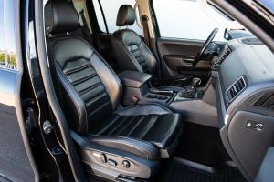 Melns Volkswagen Amarok 2016 Rīga, ar dzinēja tilpumu 3.00 L un nobraukumu 273 tūkst. km par 19550 €, foto 7 vietnē AUTOMOTO.COM.LV