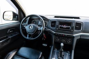 Melns Volkswagen Amarok 2016 Rīga, ar dzinēja tilpumu 3.00 L un nobraukumu 273 tūkst. km par 19550 €, foto 9 vietnē AUTOMOTO.COM.LV