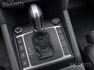 Melns Volkswagen Amarok 2016 Rīga, ar dzinēja tilpumu 3.00 L un nobraukumu 216 tūkst. km par 17900 €, foto 24 vietnē AUTOMOTO.COM.LV