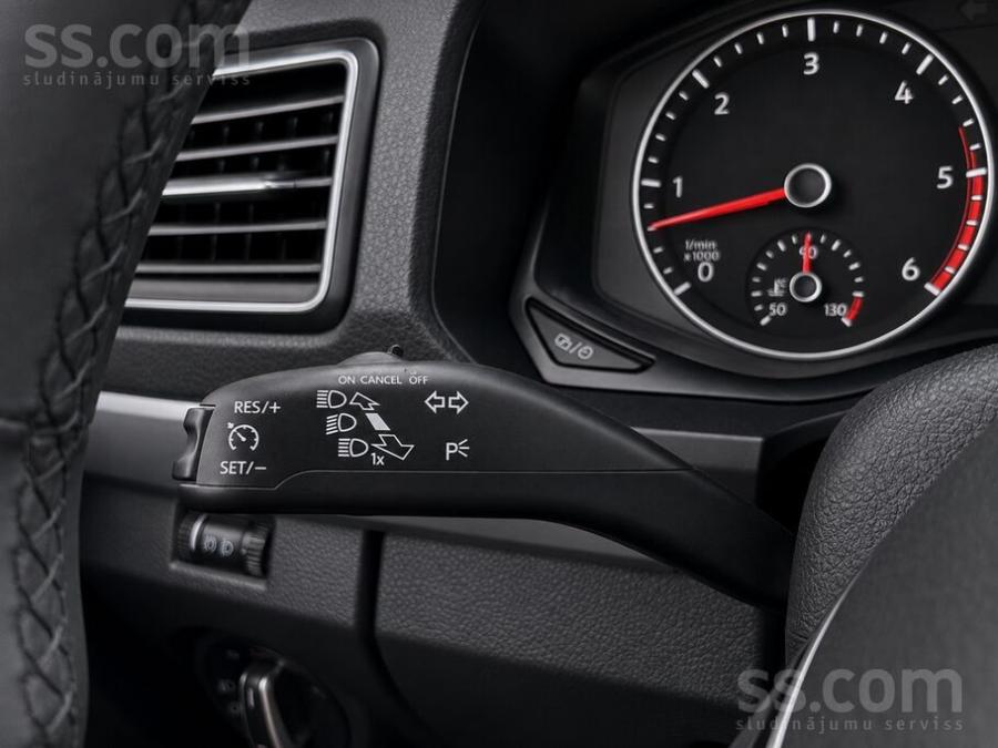 Melns Volkswagen Amarok 2016 Rīga, ar dzinēja tilpumu 3.00 L un nobraukumu 216 tūkst. km par 17900 €, foto 26 vietnē AUTOMOTO.COM.LV