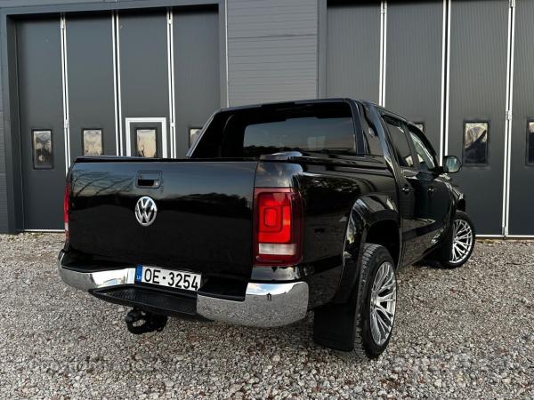 Black Volkswagen Amarok 2017 in Valga, with an engine capacity of 3.00 L and mileage of 210 thousand km for 16990 €, photo 11 on AUTOMOTO.COM.LV