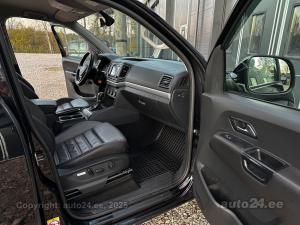 Melns Volkswagen Amarok 2017 Valga, ar dzinēja tilpumu 3.00 L un nobraukumu 210 tūkst. km par 16990 €, foto 21 vietnē AUTOMOTO.COM.LV