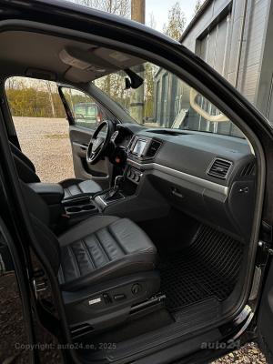 Melns Volkswagen Amarok 2017 Valga, ar dzinēja tilpumu 3.00 L un nobraukumu 210 tūkst. km par 16990 €, foto 22 vietnē AUTOMOTO.COM.LV