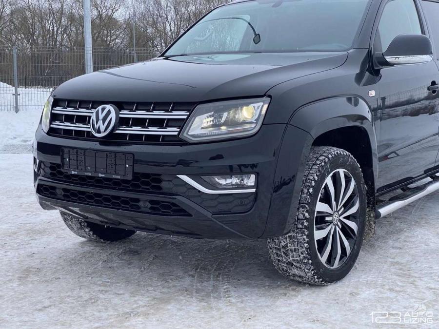 Melns Volkswagen Amarok 2017 Tauragė, ar dzinēja tilpumu 3.00 L un nobraukumu 205 tūkst. km par 18500 €, foto 4 vietnē AUTOMOTO.COM.LV