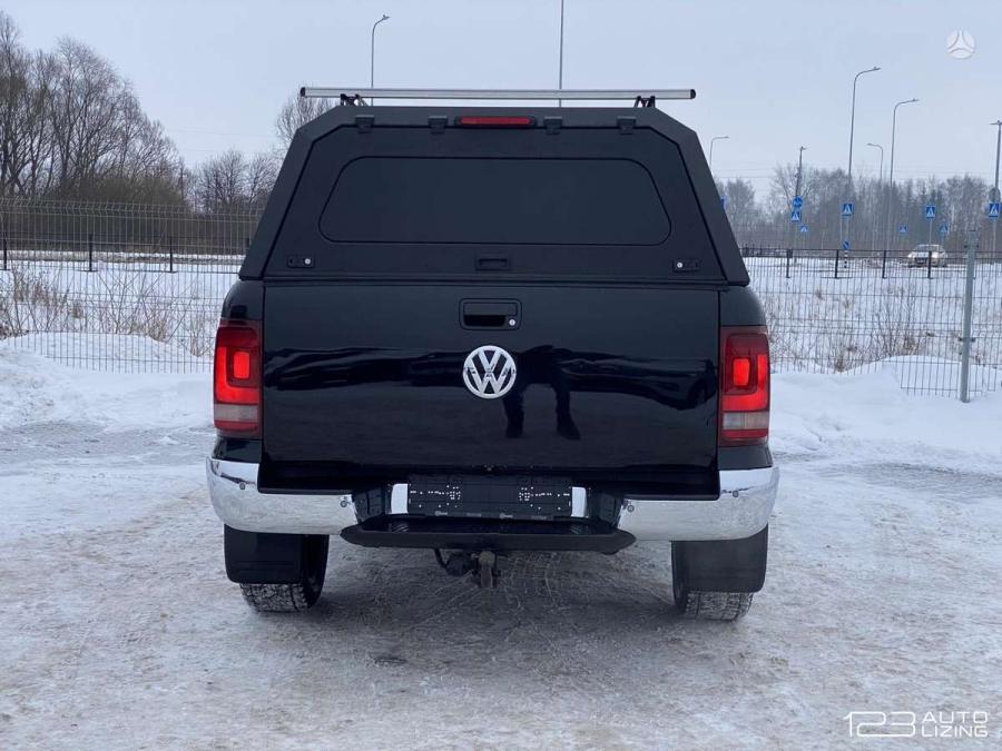 Melns Volkswagen Amarok 2017 Tauragė, ar dzinēja tilpumu 3.00 L un nobraukumu 205 tūkst. km par 18500 €, foto 6 vietnē AUTOMOTO.COM.LV
