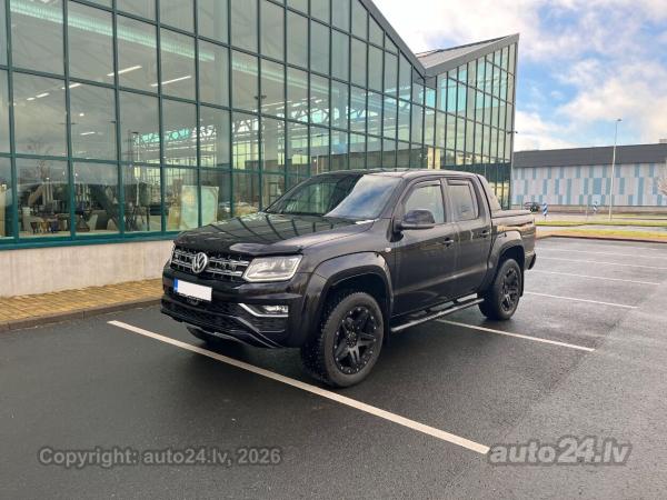 Black Volkswagen Amarok 2020 in Tallinn, with an engine capacity of 3.00 L and mileage of 82 thousand km for 29900 €, photo 2 on AUTOMOTO.COM.LV