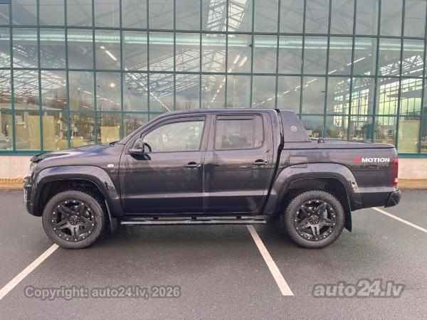 Melns Volkswagen Amarok 2020 Tallina, ar dzinēja tilpumu 3.00 L un nobraukumu 82 tūkst. km par 29900 €, foto 3 vietnē AUTOMOTO.COM.LV