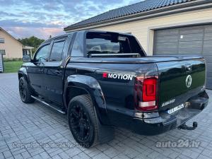 Black Volkswagen Amarok 2020 in Tallinn, with an engine capacity of 3.00 L and mileage of 83 thousand km for 34900 €, photo 3 on AUTOMOTO.COM.LV