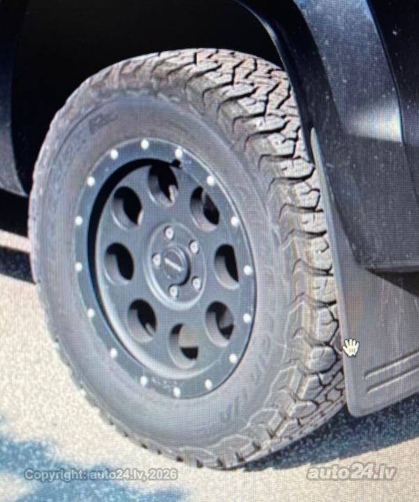 Melns Volkswagen Amarok 2020 Tallina, ar dzinēja tilpumu 3.00 L un nobraukumu 83 tūkst. km par 34900 €, foto 8 vietnē AUTOMOTO.COM.LV