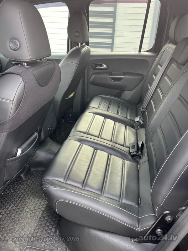 Melns Volkswagen Amarok 2020 Tallina, ar dzinēja tilpumu 3.00 L un nobraukumu 83 tūkst. km par 34900 €, foto 10 vietnē AUTOMOTO.COM.LV