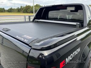 Black Volkswagen Amarok 2020 in Tallinn, with an engine capacity of 3.00 L and mileage of 83 thousand km for 34900 €, photo 12 on AUTOMOTO.COM.LV