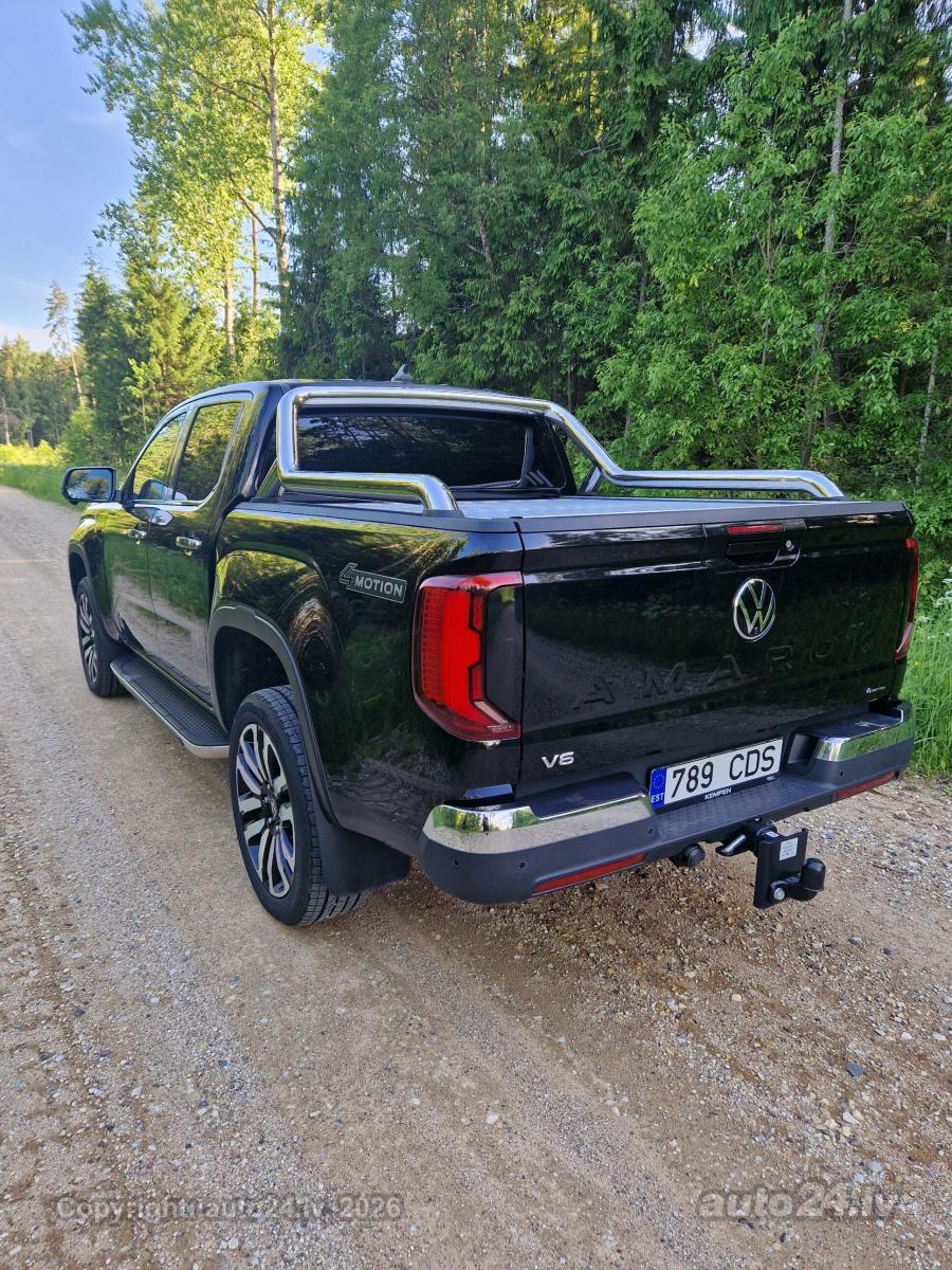 Melns Volkswagen Amarok 2023 Tallina, ar dzinēja tilpumu 0.00 L un nobraukumu 19 tūkst. km par 51800 €, foto 7 vietnē AUTOMOTO.COM.LV
