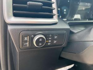 Black Volkswagen Amarok 2024 in Kaunas, with an engine capacity of 2.99 L and mileage of 76 thousand km for 19900 €, photo 41 on AUTOMOTO.COM.LV