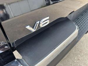 Black Volkswagen Amarok 2024 in Kaunas, with an engine capacity of 2.99 L and mileage of 76 thousand km for 19900 €, photo 44 on AUTOMOTO.COM.LV