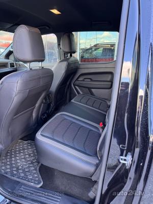 Melns Volkswagen Amarok 2025 Viljandi, ar dzinēja tilpumu 3.00 L un nobraukumu 14 tūkst. km par 54990 €, foto 7 vietnē AUTOMOTO.COM.LV