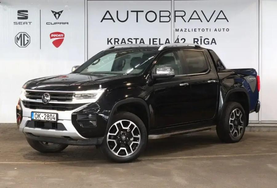 Melns Volkswagen Amarok 2026 Rīga, ar dzinēja tilpumu 3.00 L un nobraukumu 25 tūkst. km par 54400 €, foto 1 vietnē AUTOMOTO.COM.LV
