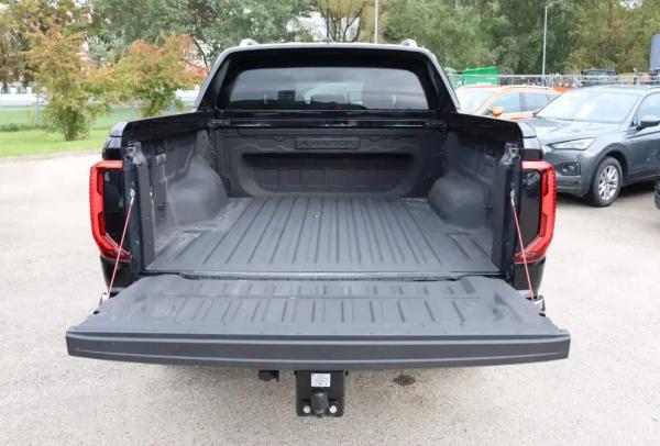 Volkswagen Amarok 2026 Rīga vietnē Melns Volkswagen Amarok 2026 Rīga, ar dzinēja tilpumu 3.00 L un nobraukumu 25 tūkst. km par 54400 €, foto 11 vietnē AUTOMOTO.COM.LV