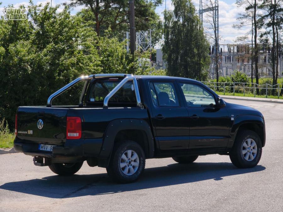 Melns Volkswagen Amarok 2010 Viļņa, ar dzinēja tilpumu 2.00 L un nobraukumu 251 tūkst. km par 6300 €, foto 3 vietnē AUTOMOTO.COM.LV