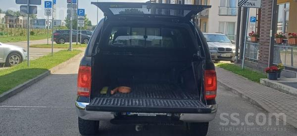 Melns Volkswagen Amarok 2011 Rīga, ar dzinēja tilpumu 2.00 L un nobraukumu 420 tūkst. km par 6990 €, foto 2 vietnē AUTOMOTO.COM.LV