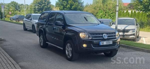 Melns Volkswagen Amarok 2011 Rīga, ar dzinēja tilpumu 2.00 L un nobraukumu 420 tūkst. km par 6990 €, foto 5 vietnē AUTOMOTO.COM.LV