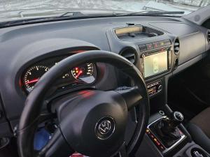 Melns Volkswagen Amarok 2012 Telšiai, ar dzinēja tilpumu 2.00 L un nobraukumu 271 tūkst. km par 8850 €, foto 12 vietnē AUTOMOTO.COM.LV