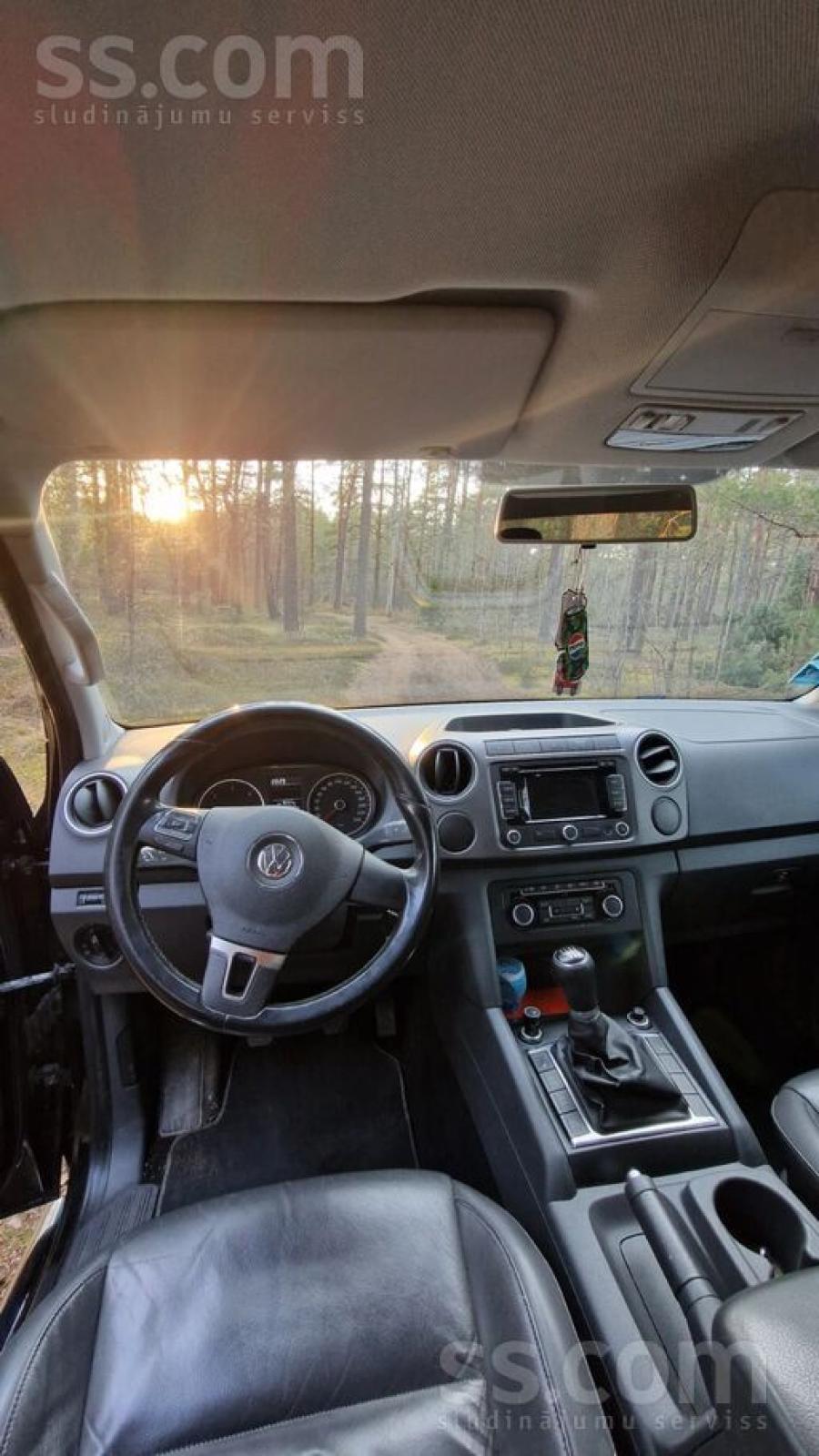 Melns Volkswagen Amarok 2012 Liepāja, ar dzinēja tilpumu 2.00 L un nobraukumu 209 tūkst. km par 11600 €, foto 11 vietnē AUTOMOTO.COM.LV
