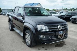 Black Volkswagen Amarok 2012 in Marijampole, with an engine capacity of 2.00 L and mileage of 270 thousand km for 10950 €, photo 3 on AUTOMOTO.COM.LV