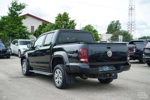 Black Volkswagen Amarok 2012 in Marijampole, with an engine capacity of 2.00 L and mileage of 270 thousand km for 10950 €, photo 8 on AUTOMOTO.COM.LV