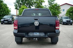Black Volkswagen Amarok 2012 in Marijampole, with an engine capacity of 2.00 L and mileage of 270 thousand km for 10950 €, photo 10 on AUTOMOTO.COM.LV