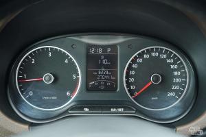 Black Volkswagen Amarok 2012 in Marijampole, with an engine capacity of 2.00 L and mileage of 270 thousand km for 10950 €, photo 20 on AUTOMOTO.COM.LV