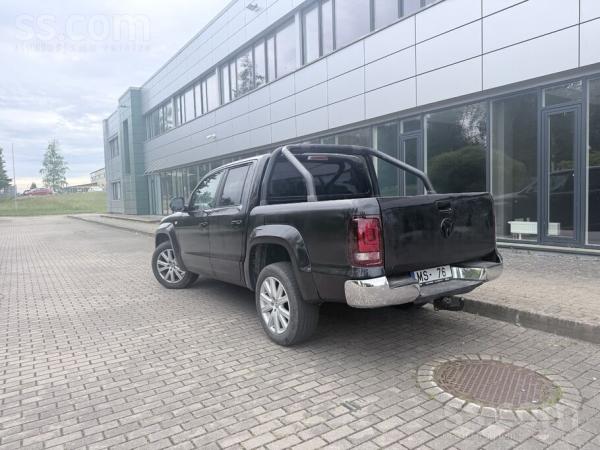 Black Volkswagen Amarok 2012 in Tukums, with an engine capacity of 2.00 L and mileage of 400 thousand km for 7900 €, photo 7 on AUTOMOTO.COM.LV