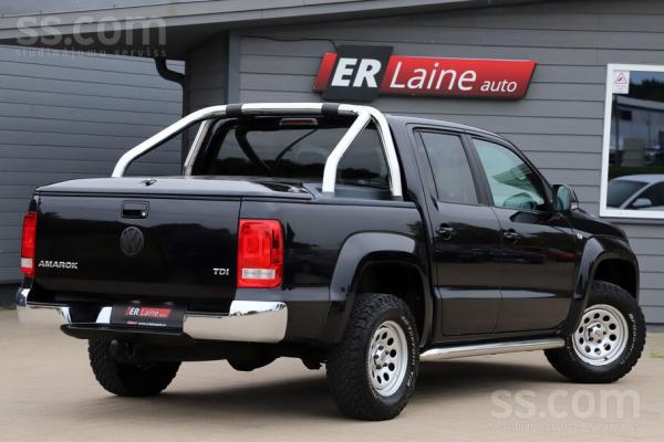 Melns Volkswagen Amarok 2013 Tukums, ar dzinēja tilpumu 2.00 L un nobraukumu 205 tūkst. km par 10000 €, foto 3 vietnē AUTOMOTO.COM.LV