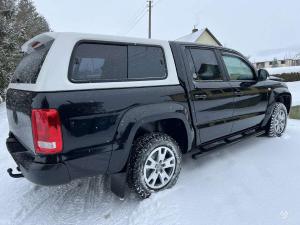 Black Volkswagen Amarok 2015 in Kaunas, with an engine capacity of 1.97 L and mileage of 143 thousand km for 8950 €, photo 4 on AUTOMOTO.COM.LV