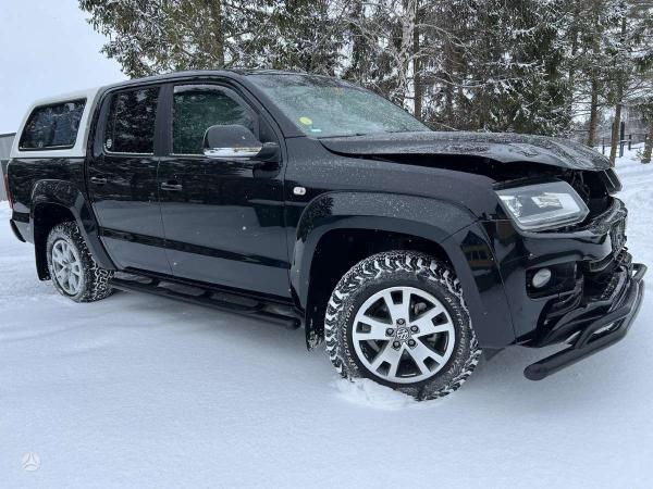 Melns Volkswagen Amarok 2015 Kauņa, ar dzinēja tilpumu 1.97 L un nobraukumu 143 tūkst. km par 8950 €, foto 8 vietnē AUTOMOTO.COM.LV